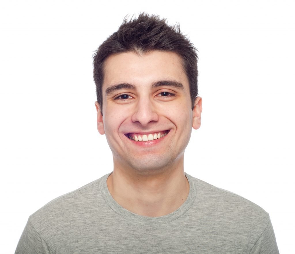 SMILE on your CV photo or don’t put a photo at all - interviewnow.be